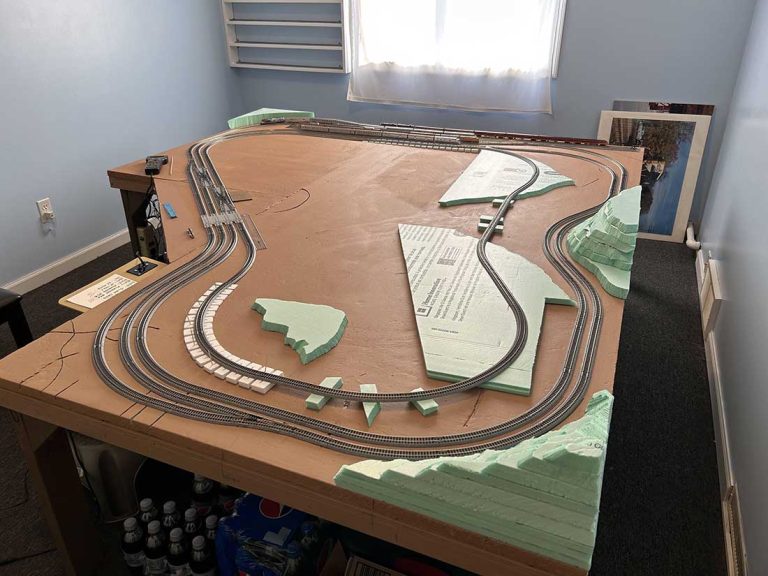 Building a train layout - Model railroad layouts plansModel railroad ...