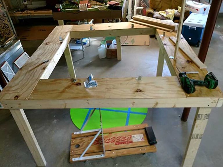 Model railroad helix construction - Model railroad layouts plansModel ...