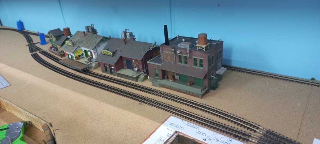 HO turntable conversion - Model railroad layouts plansModel railroad ...