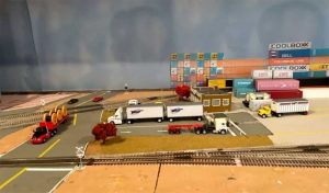 HO scale scrap yard - Model railroad layouts plansModel railroad ...