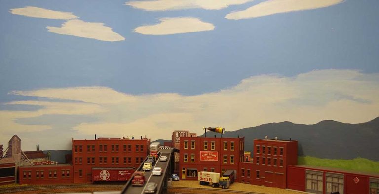 HO model railroad scenery - Model railroad layouts plansModel railroad ...