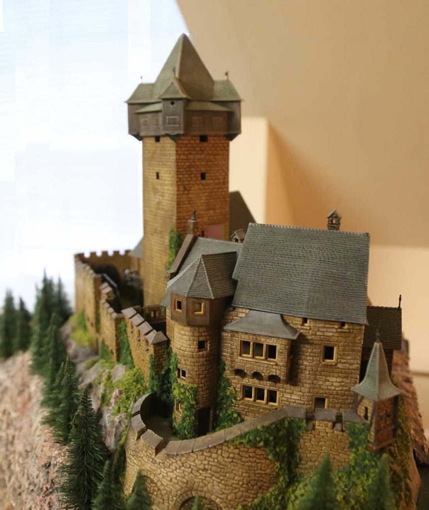 16x16 HO scale layout - Model railroad layouts plansModel railroad ...