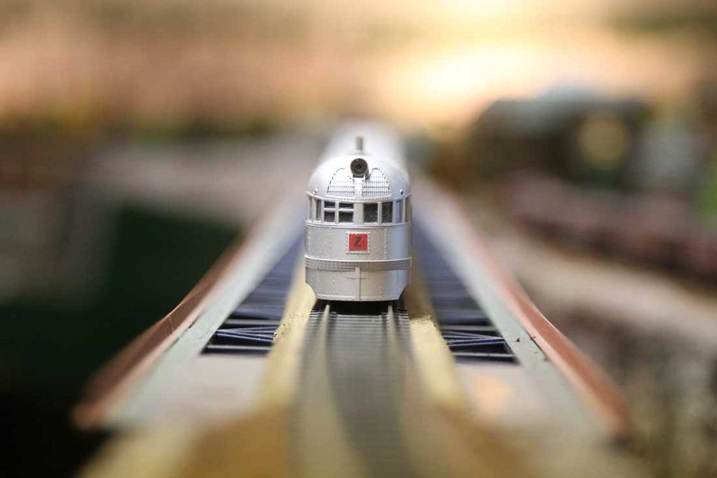 16x16 HO scale layout - Model railroad layouts plansModel railroad ...