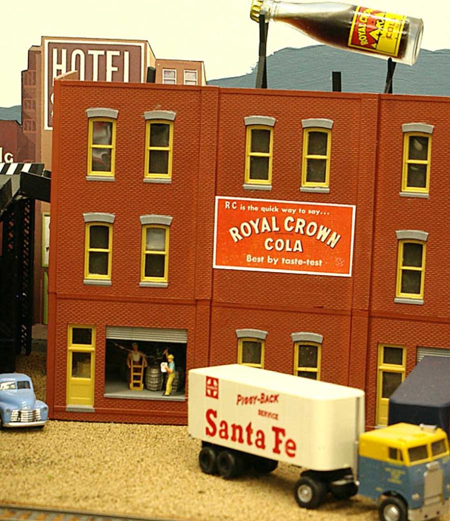 Santa Fe line train layout - Model railroad layouts plansModel railroad ...