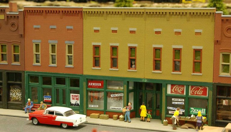 Santa Fe line train layout - Model railroad layouts plansModel railroad ...