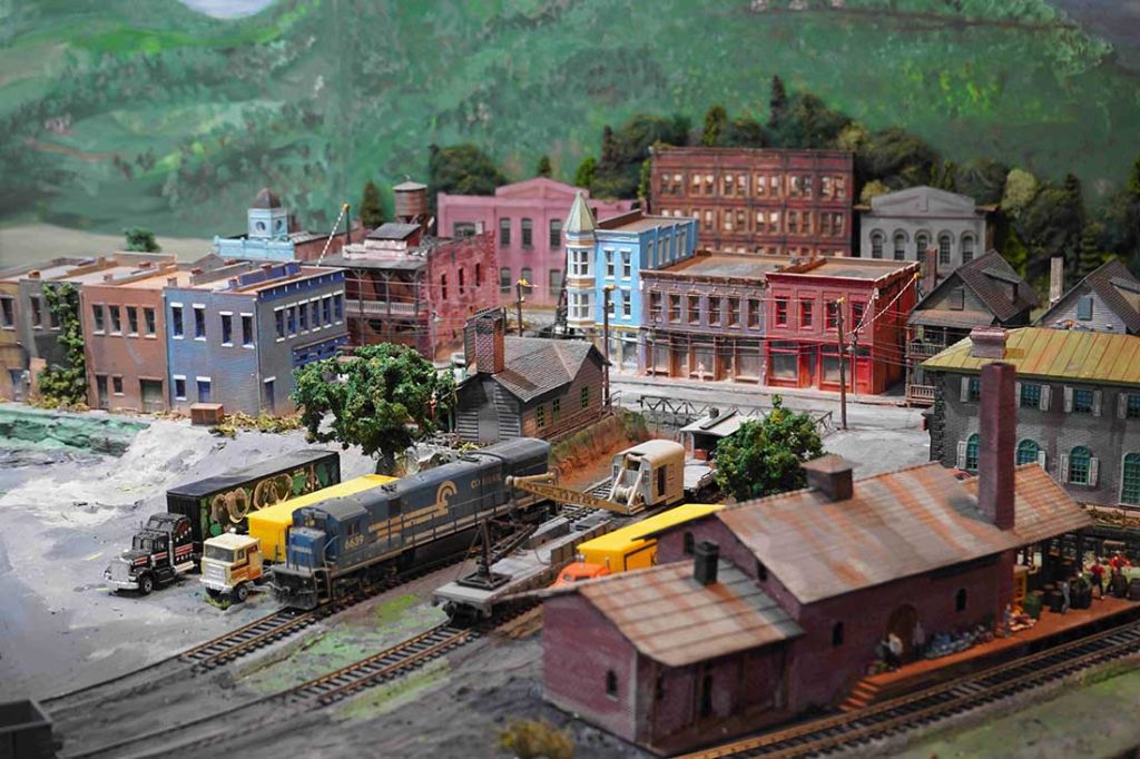 HO scale coal mine layout - Model railroad layouts plansModel railroad ...