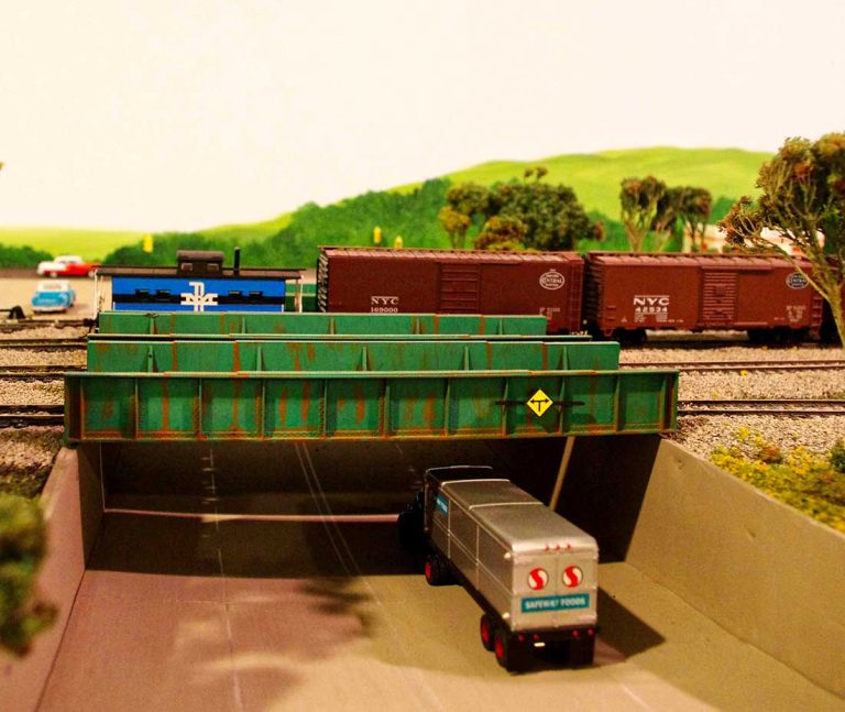 HO scale switcher - Model railroad layouts plansModel railroad layouts ...