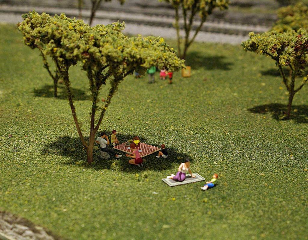 Model train people - Model railroad layouts plansModel railroad layouts ...