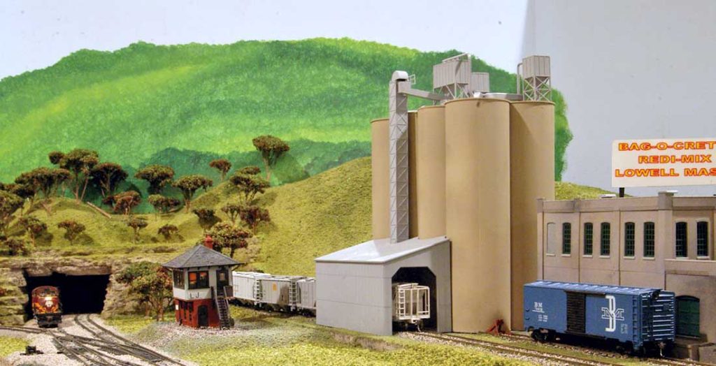 HO scale freight yard - Model railroad layouts plansModel railroad ...