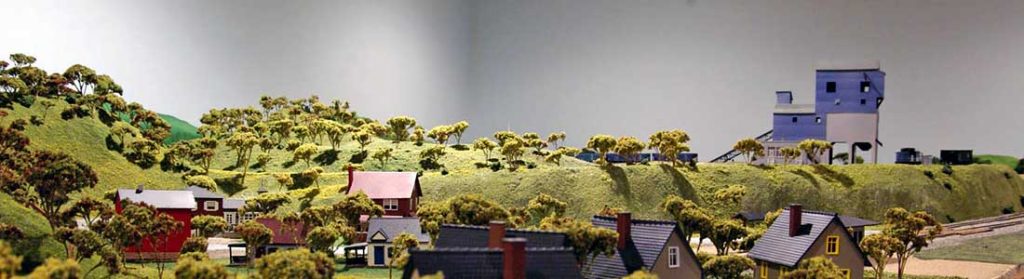 HO scale layout 14x4 - Model railroad layouts plansModel railroad ...