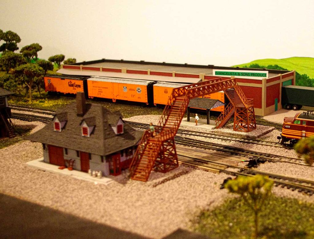 HO scale switcher - Model railroad layouts plansModel railroad layouts ...
