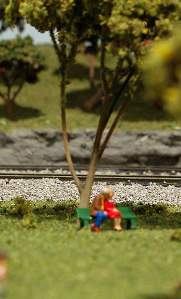 Model train people - Model railroad layouts plansModel railroad layouts ...