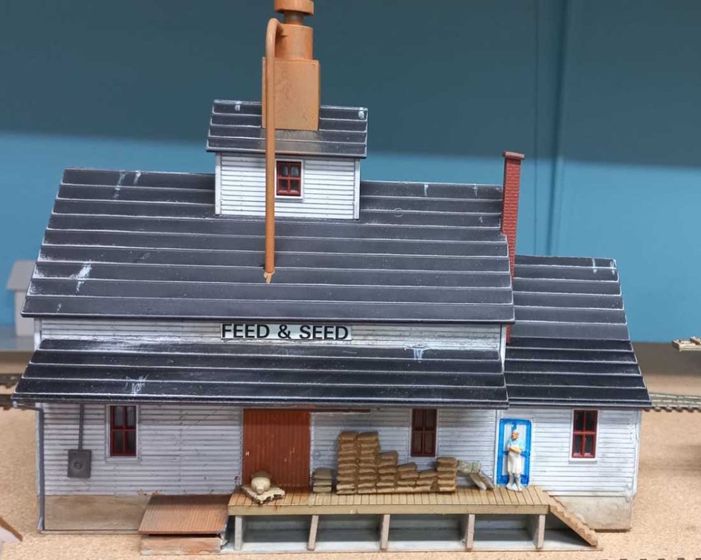 Walthers HO scale - Model railroad layouts plansModel railroad layouts ...