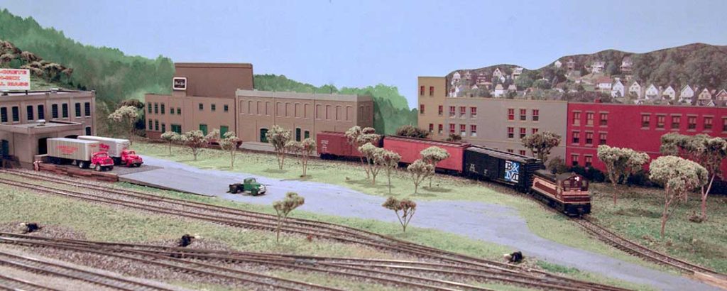 HO scale freight yard - Model railroad layouts plansModel railroad layouts plans