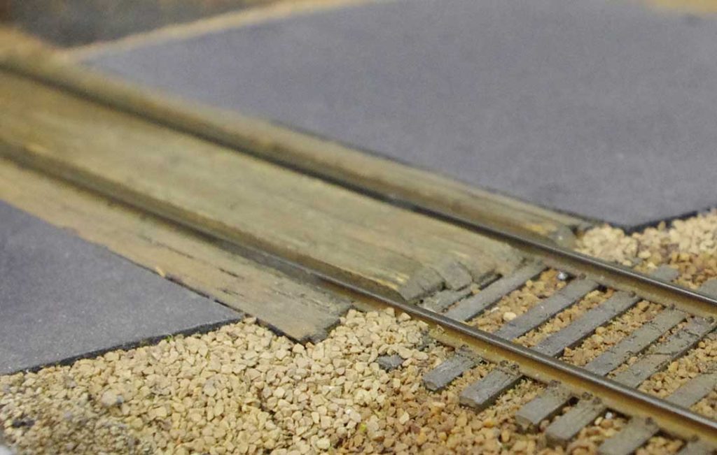 HO scale railroad crossing - Model railroad layouts plansModel railroad ...