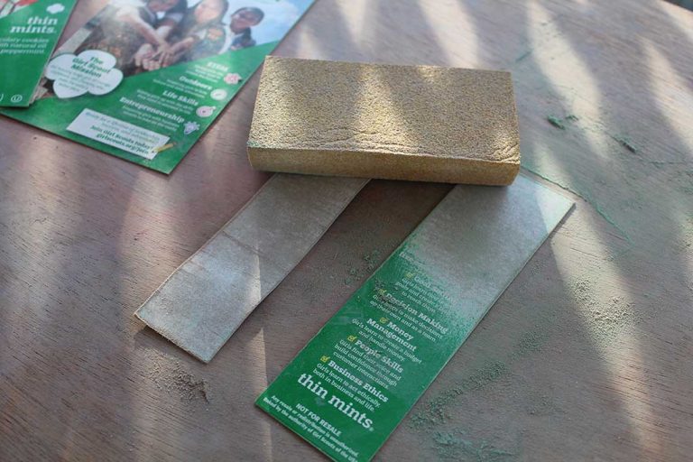 Free HO scale cardstock buildings - Model railroad layouts plansModel ...