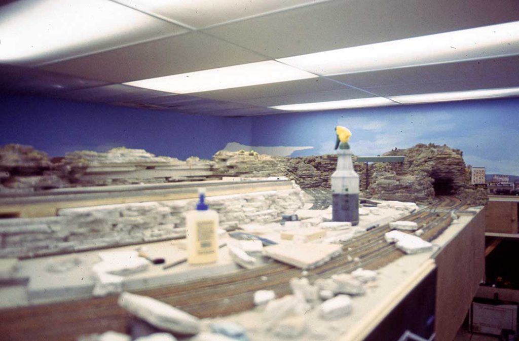 HO scale roads - Model railroad layouts plansModel railroad layouts plans