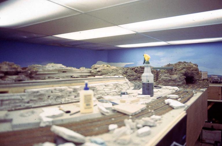 HO scale roads - Model railroad layouts plansModel railroad layouts plans