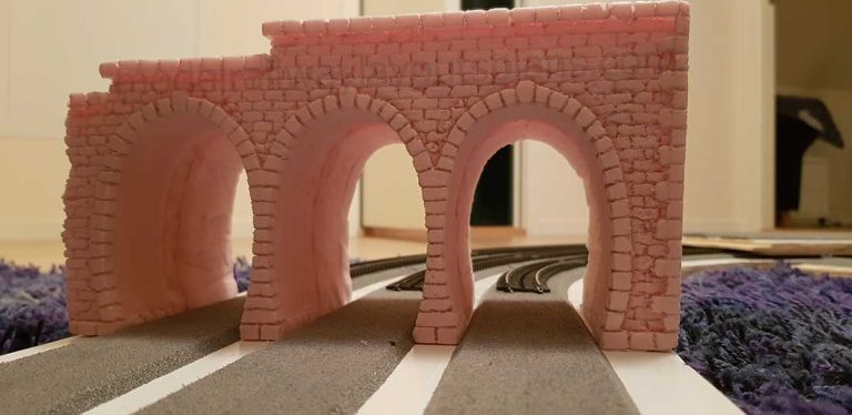 HO scale tunnel and stone walls - Model railroad layouts plansModel ...