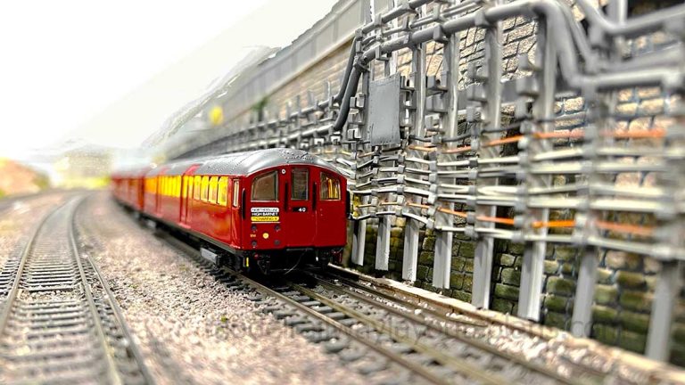 London underground model trains - Model railroad layouts plansModel ...