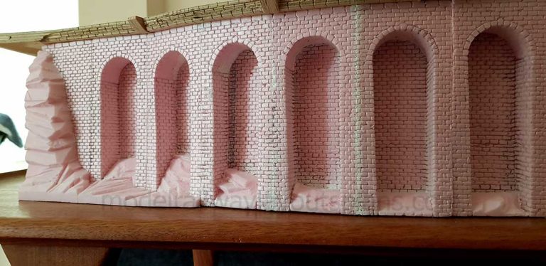 HO scale tunnel and stone walls - Model railroad layouts plansModel ...