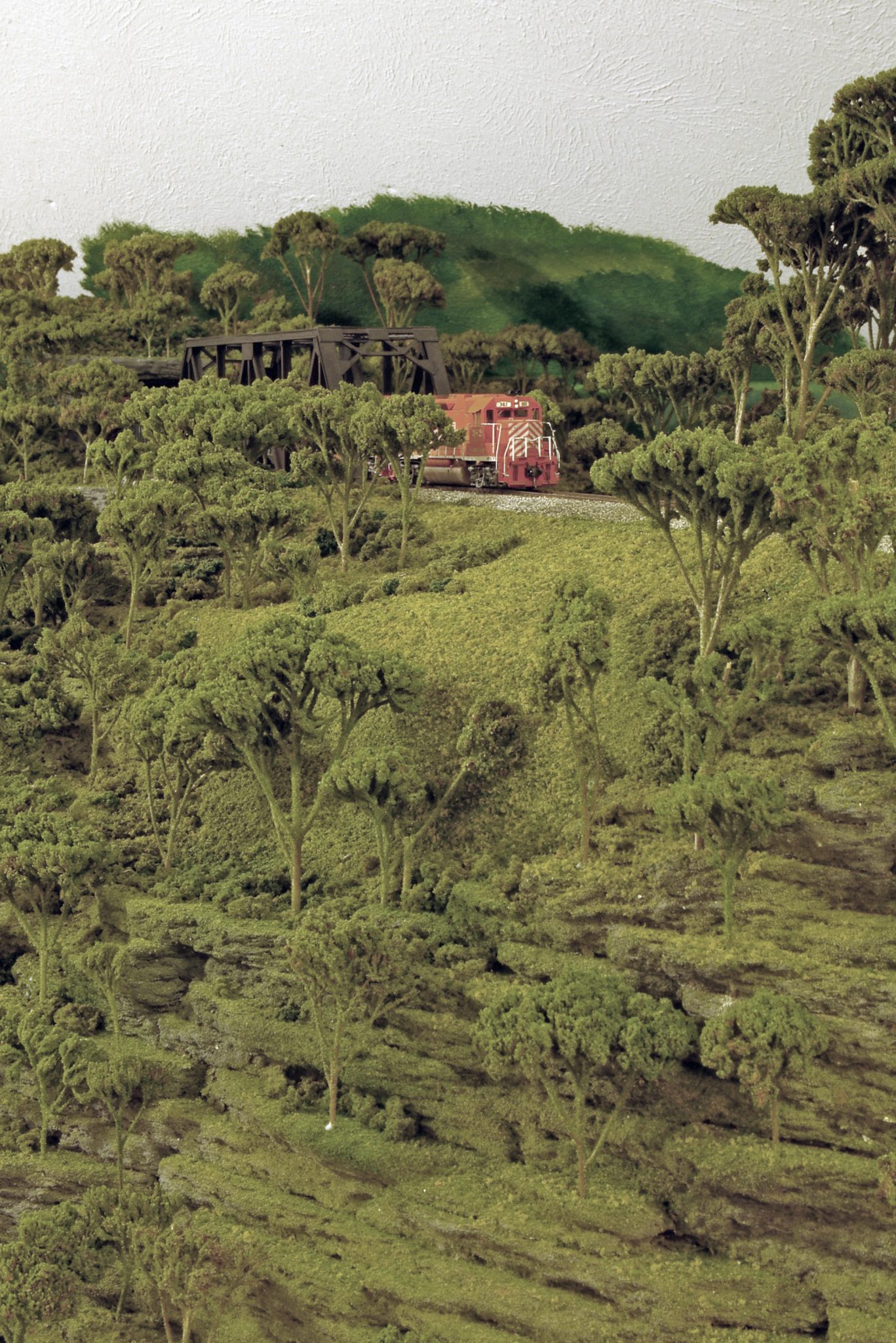 Multi level train layout - Model railroad layouts plansModel railroad ...