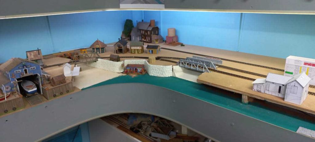 Model railroad river scene - Model railroad layouts plansModel railroad ...