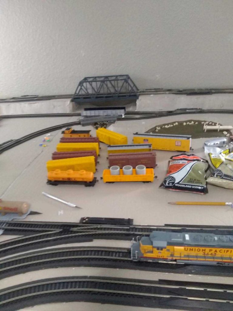 3 loop HO train layout - Ray's - Model railroad layouts plansModel railroad layouts plans