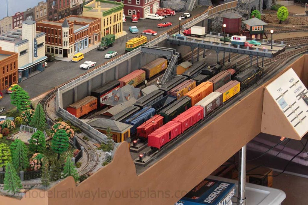 Modeling a 60s railroad - Model railroad layouts plansModel railroad ...