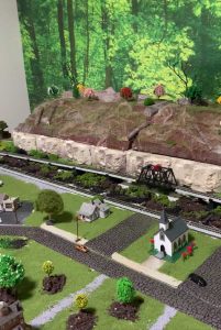 L shaped N scale layout - Model railroad layouts plansModel railroad ...