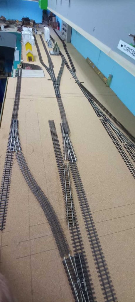 Track for model trains - Model railroad layouts plansModel railroad ...