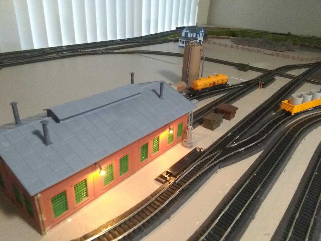 3 loop HO layout update - Ray's - Model railroad layouts plansModel railroad layouts plans