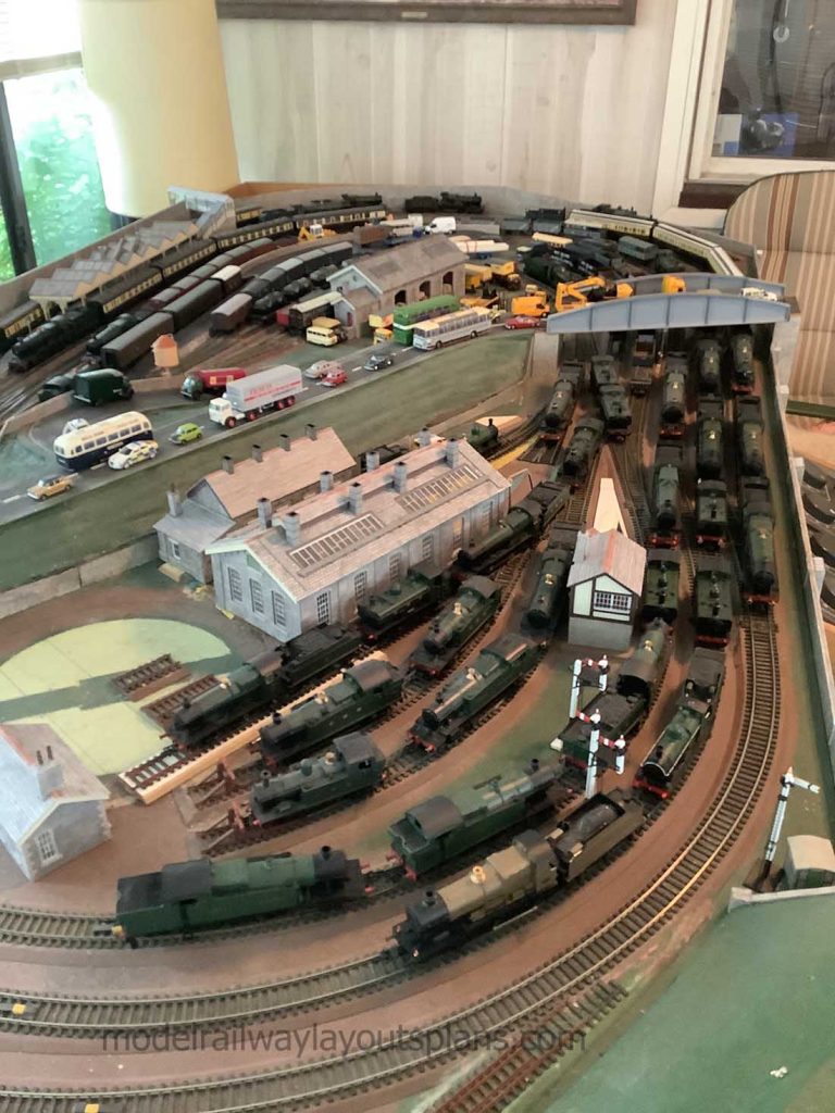 OO scale track bed - Model railroad layouts plansModel railroad layouts ...