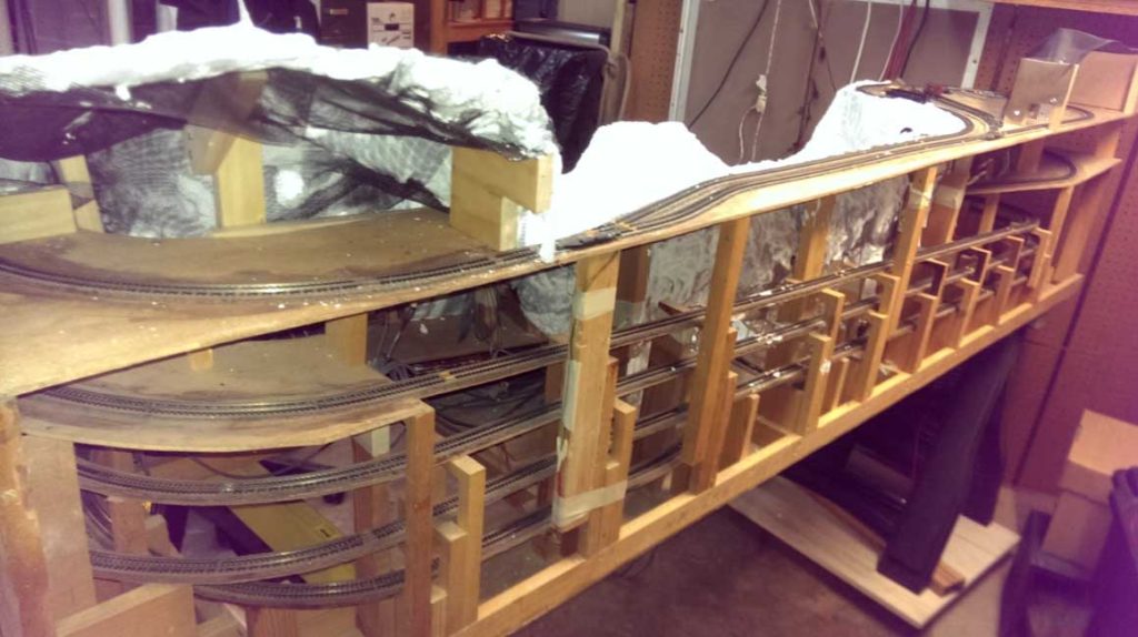 Building a railroad helix - Richard's - Model railroad layouts ...