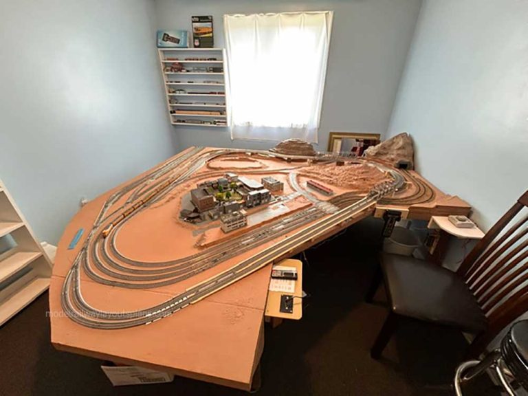 Kato N scale - Mike's - Model railroad layouts plansModel railroad ...