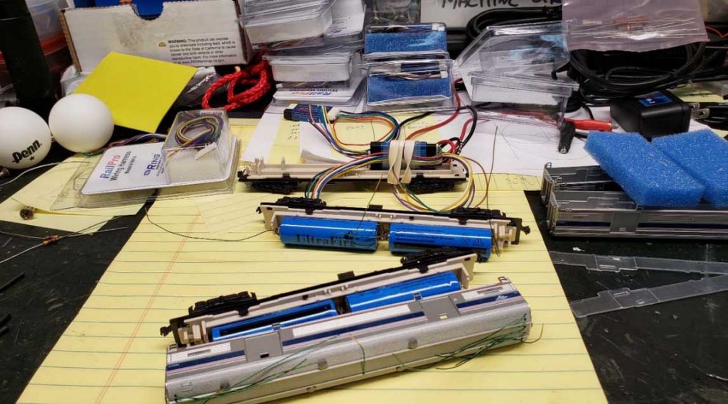 Battery powered model trains - Model railroad layouts plansModel ...