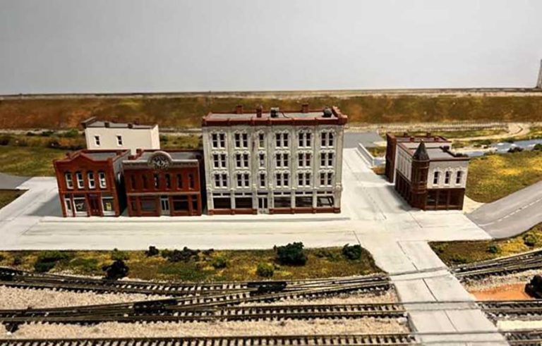 N scale roads and streets - Model railroad layouts plansModel railroad ...