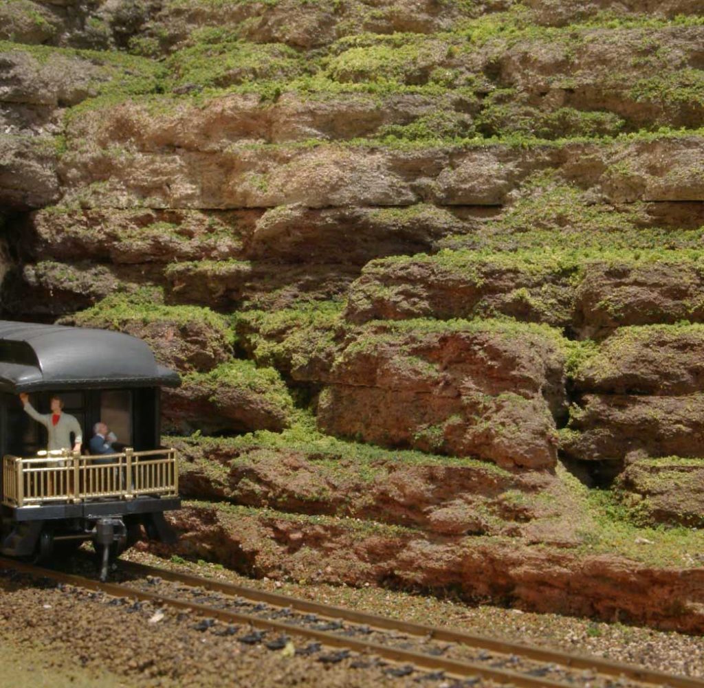 Train layout HO scale - Dan's - Model railroad layouts plansModel ...