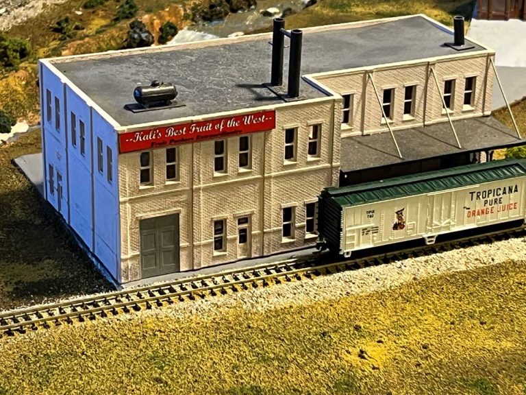 N scale roads and streets - Model railroad layouts plansModel railroad ...