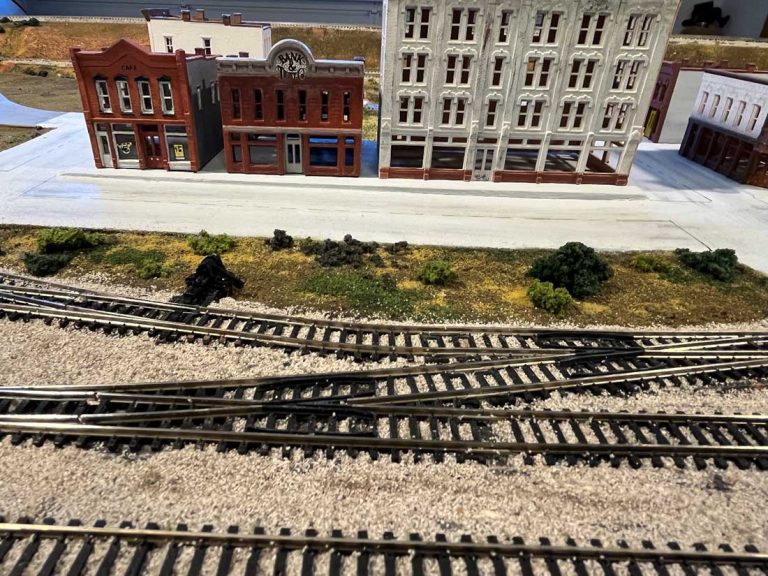 N scale roads and streets - Model railroad layouts plansModel railroad ...