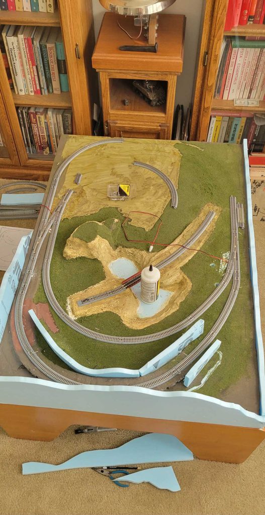 Simple N scale layout - Model railroad layouts plansModel railroad ...