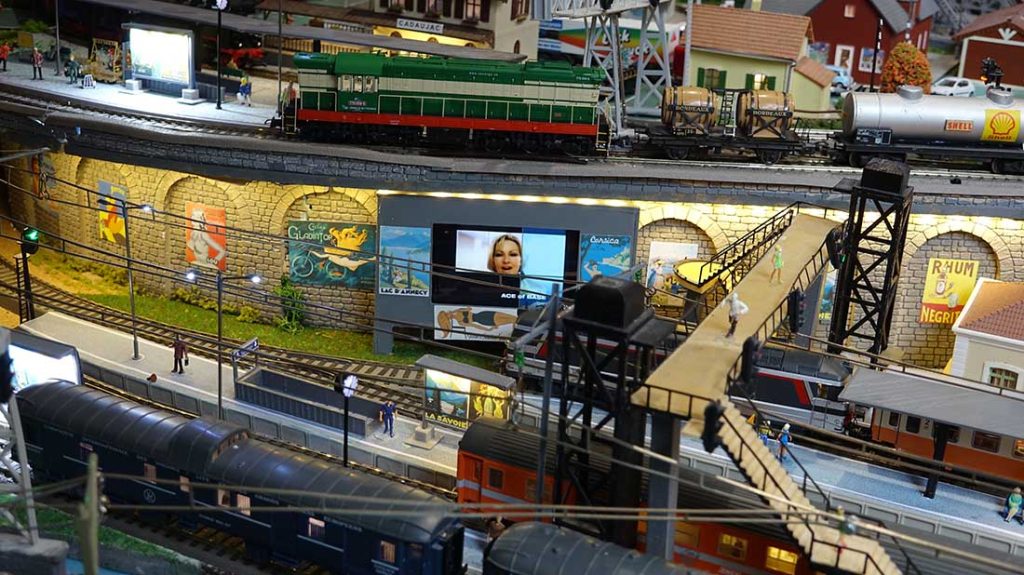 European model train layouts - Michel's - Model railroad layouts ...