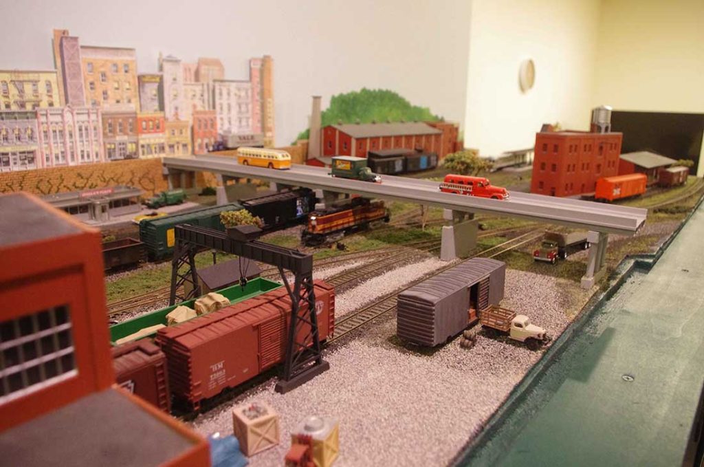 Model train box cars - Dan's - Model railroad layouts plansModel ...