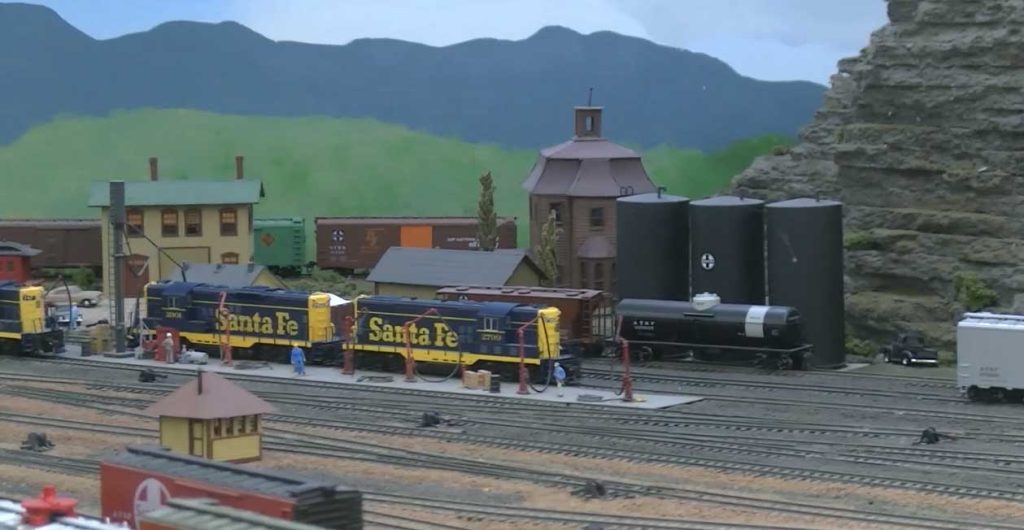 Model railroad HO scale - Model railroad layouts plansModel railroad ...