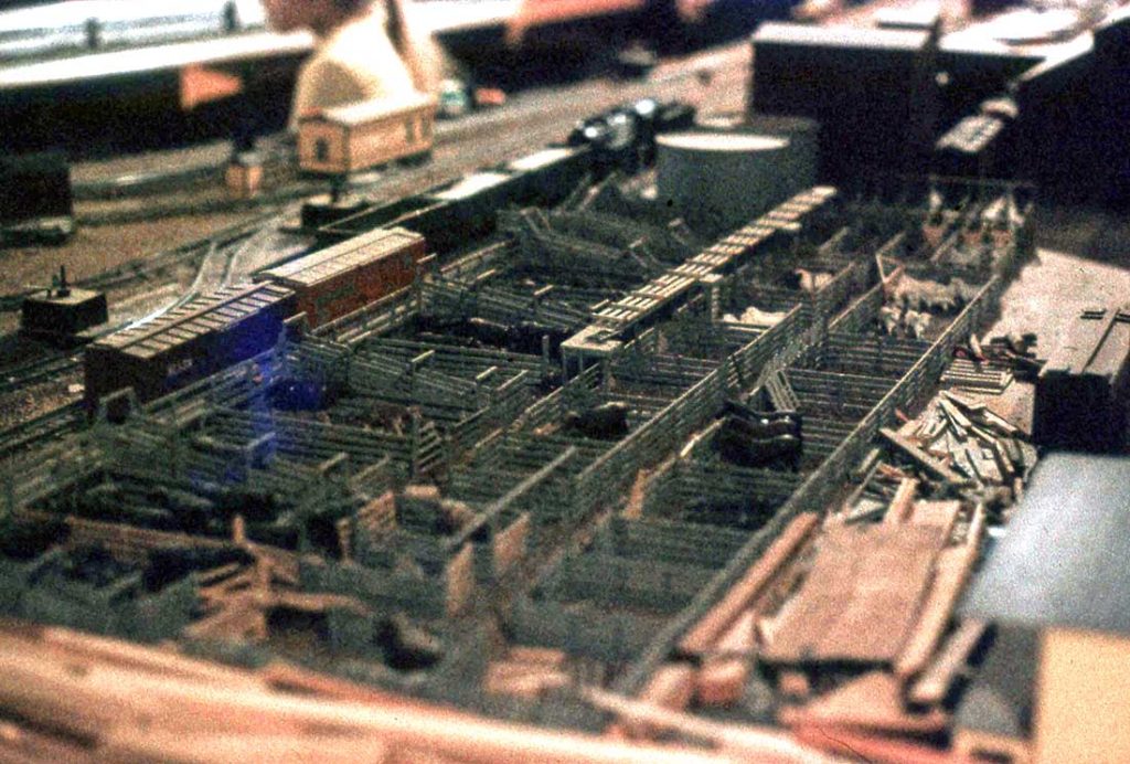 American Flyer trains 1950 - Model railroad layouts plansModel railroad ...