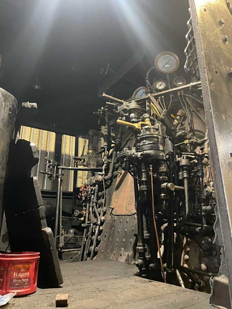 Folding model railroad table - Gary's - Model railroad layouts ...