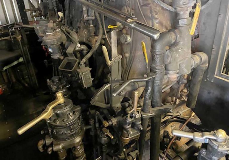 Folding model railroad table - Gary's - Model railroad layouts ...