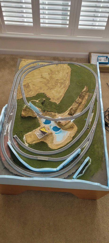 N scale mountain layout plans - Model railroad layouts plansModel ...