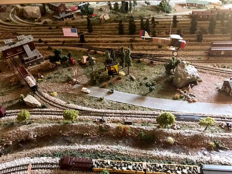 N scale waterfront structures - Model railroad layouts plansModel ...