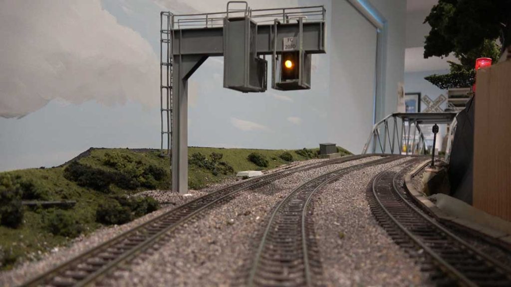 3 light model train signal - Model railroad layouts plansModel railroad ...